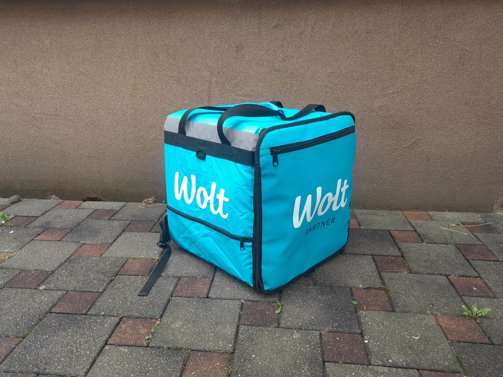 Wolt torba, malo koristena