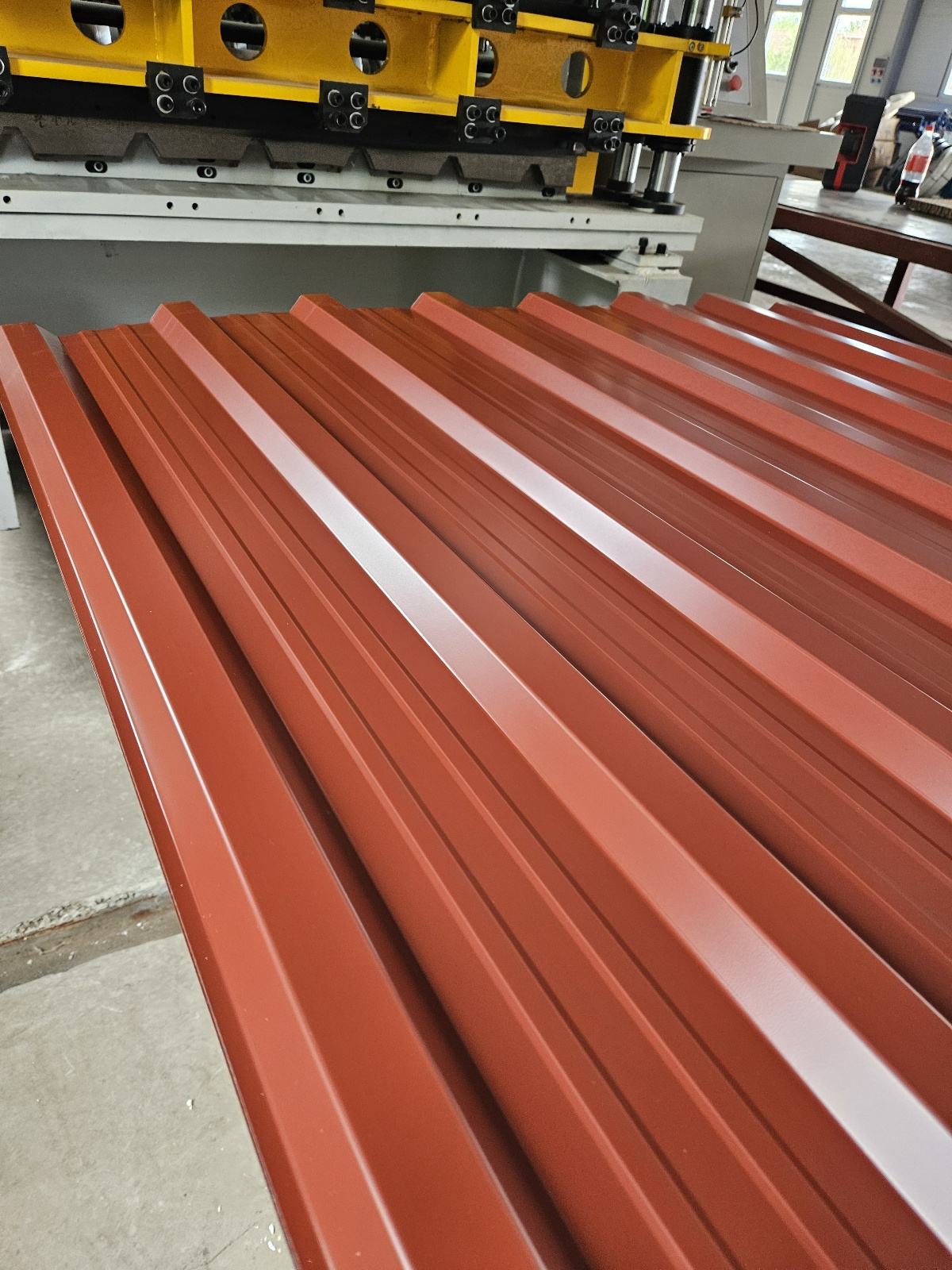 TRAPEZ LIM POKROVNE PLOČE 0.55