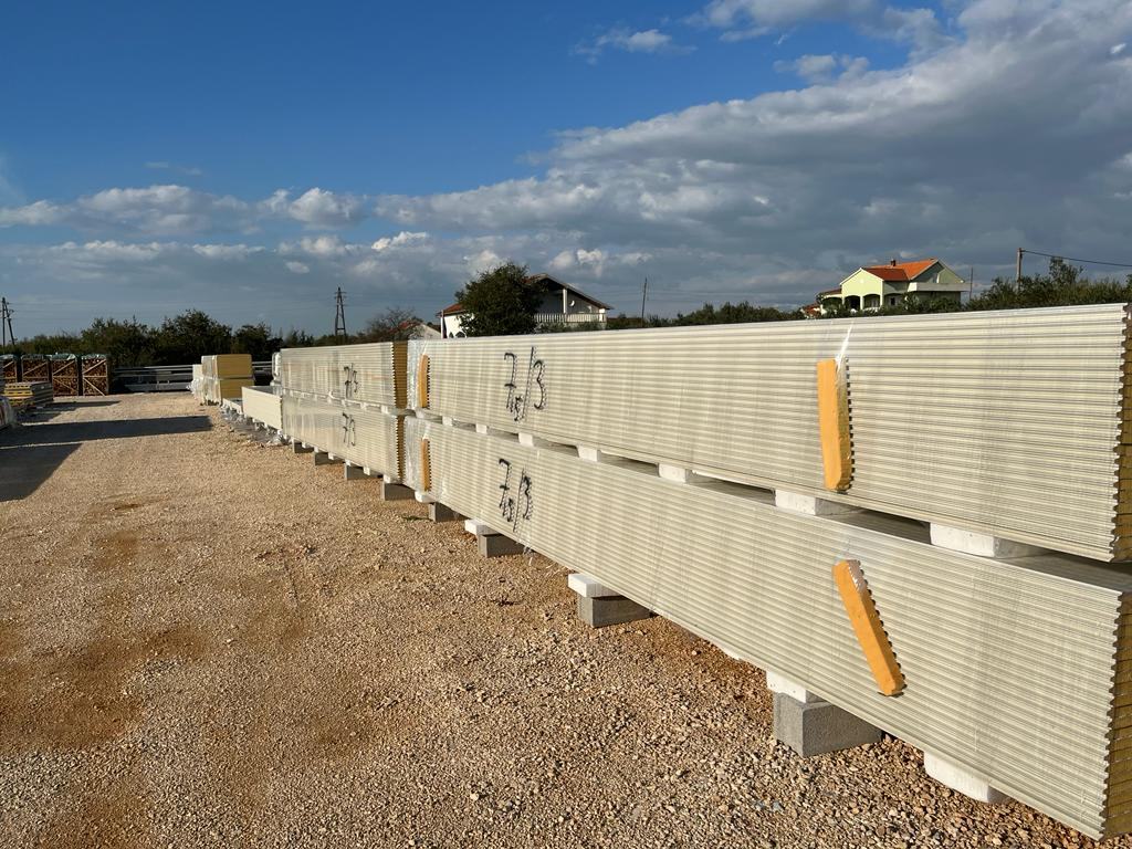 AKCIJASANDWICH_SENDVIČ_ZIDNI PANEL,5cm,skriveni spoj,I.klasa_18,64 eur