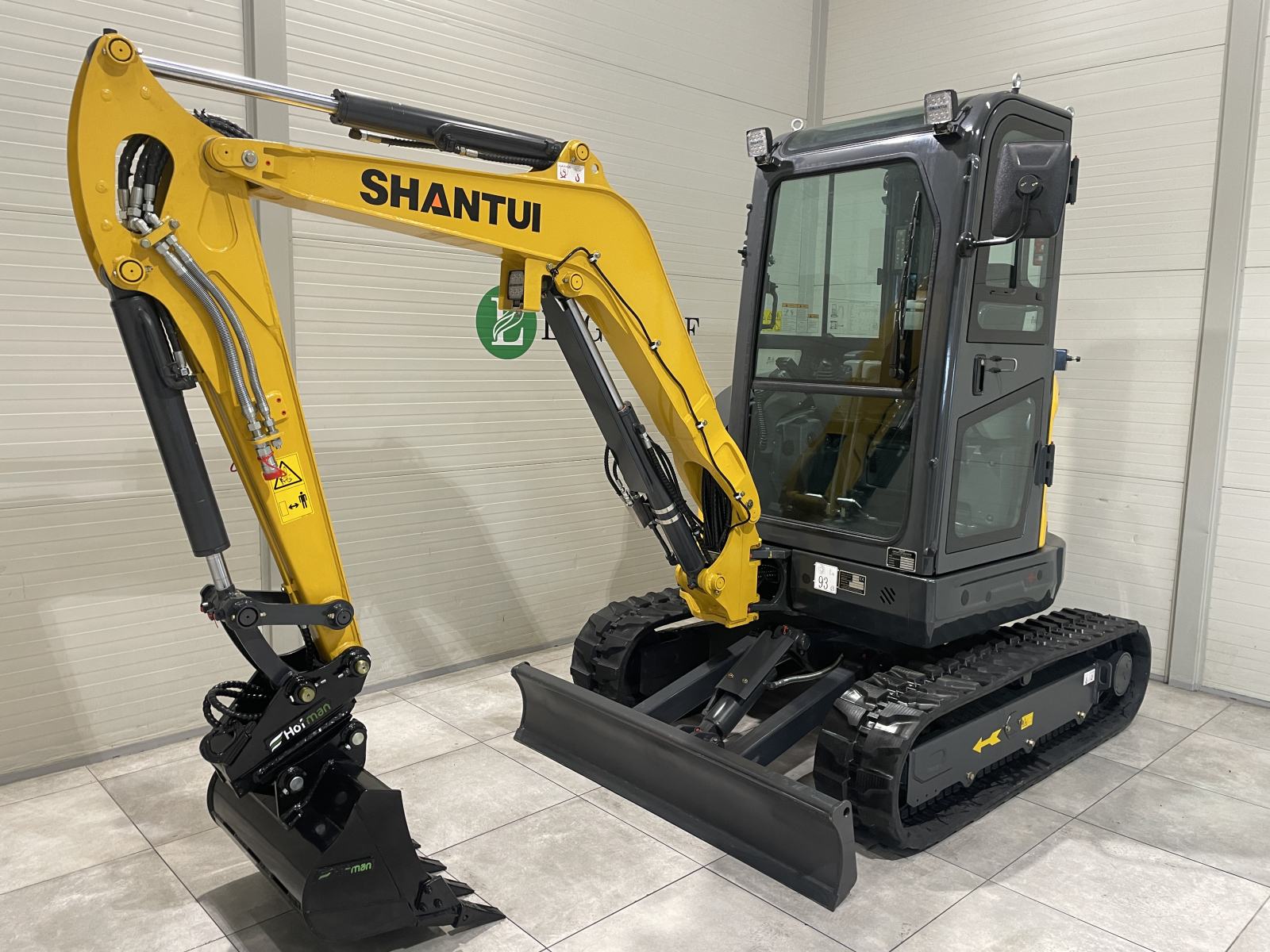 Bager SHANTUI SE27SR CAB-GARANCIJA 2 GODINE/5000 H