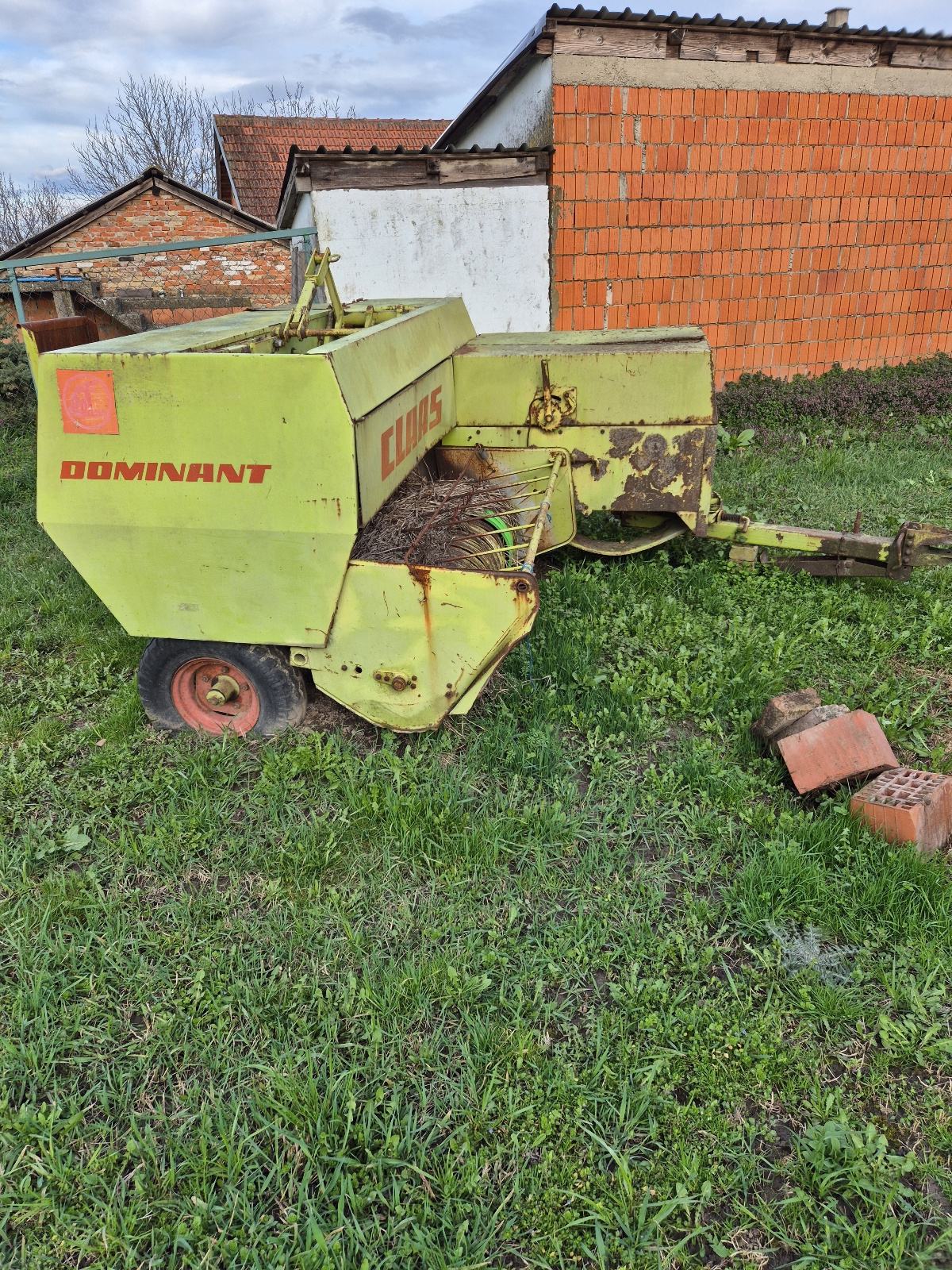 Balirka Claas Dominant