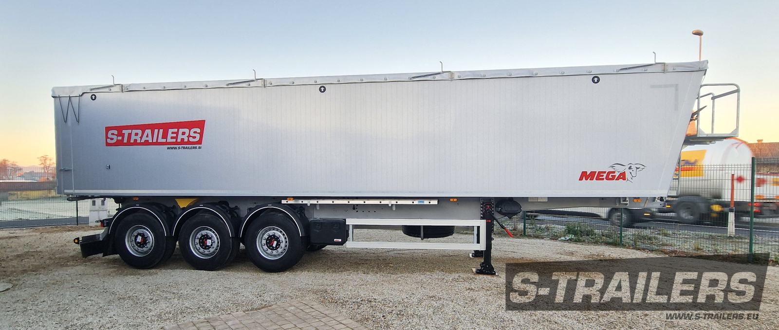 MEGA Light 50m3, 2025 god.