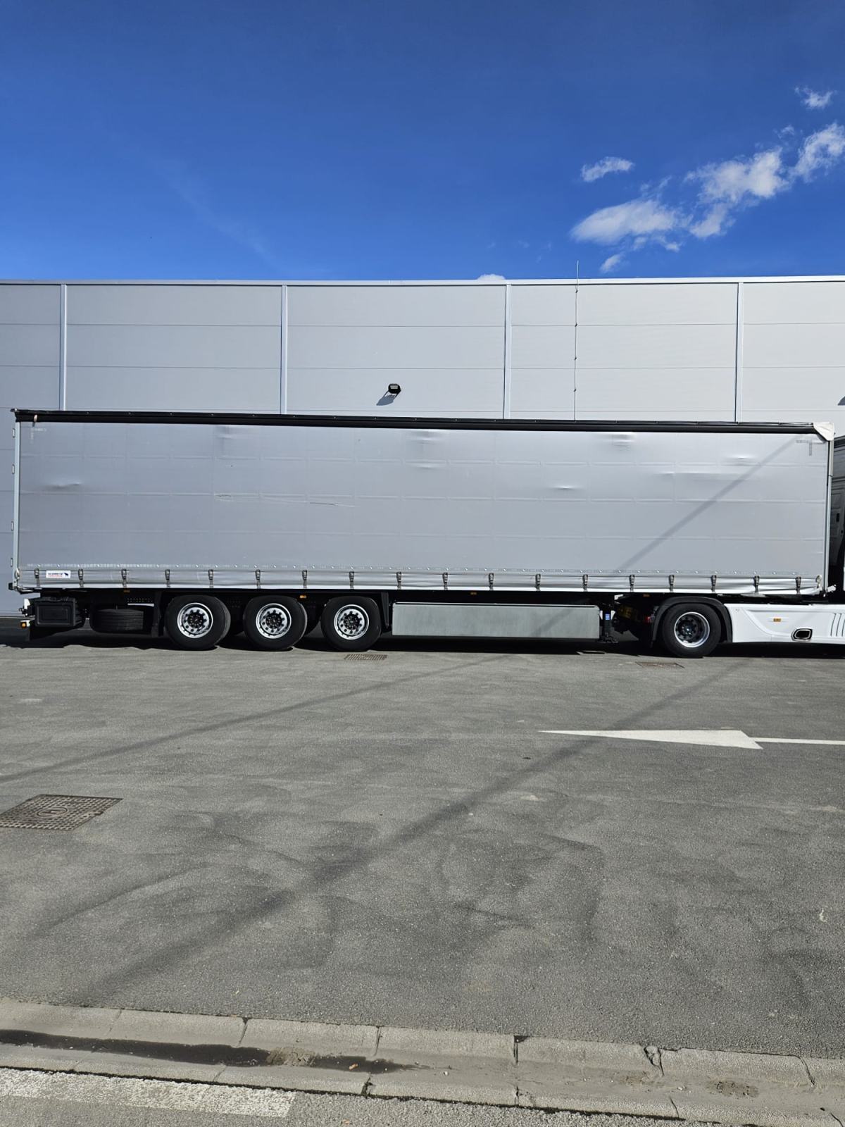 Schmitz Cargobull SCS 24/L, 2022 god.