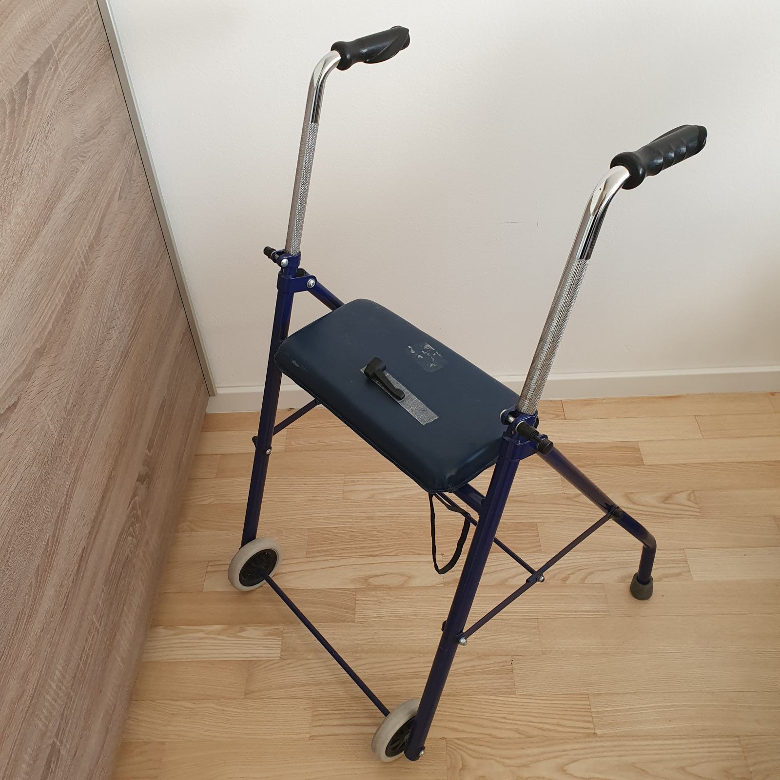 Hodalica sa 2 kotača