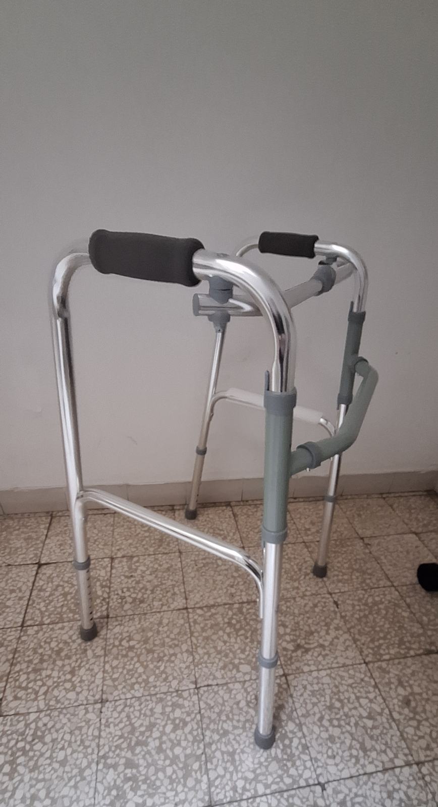 Hodalica za starije i nemocne