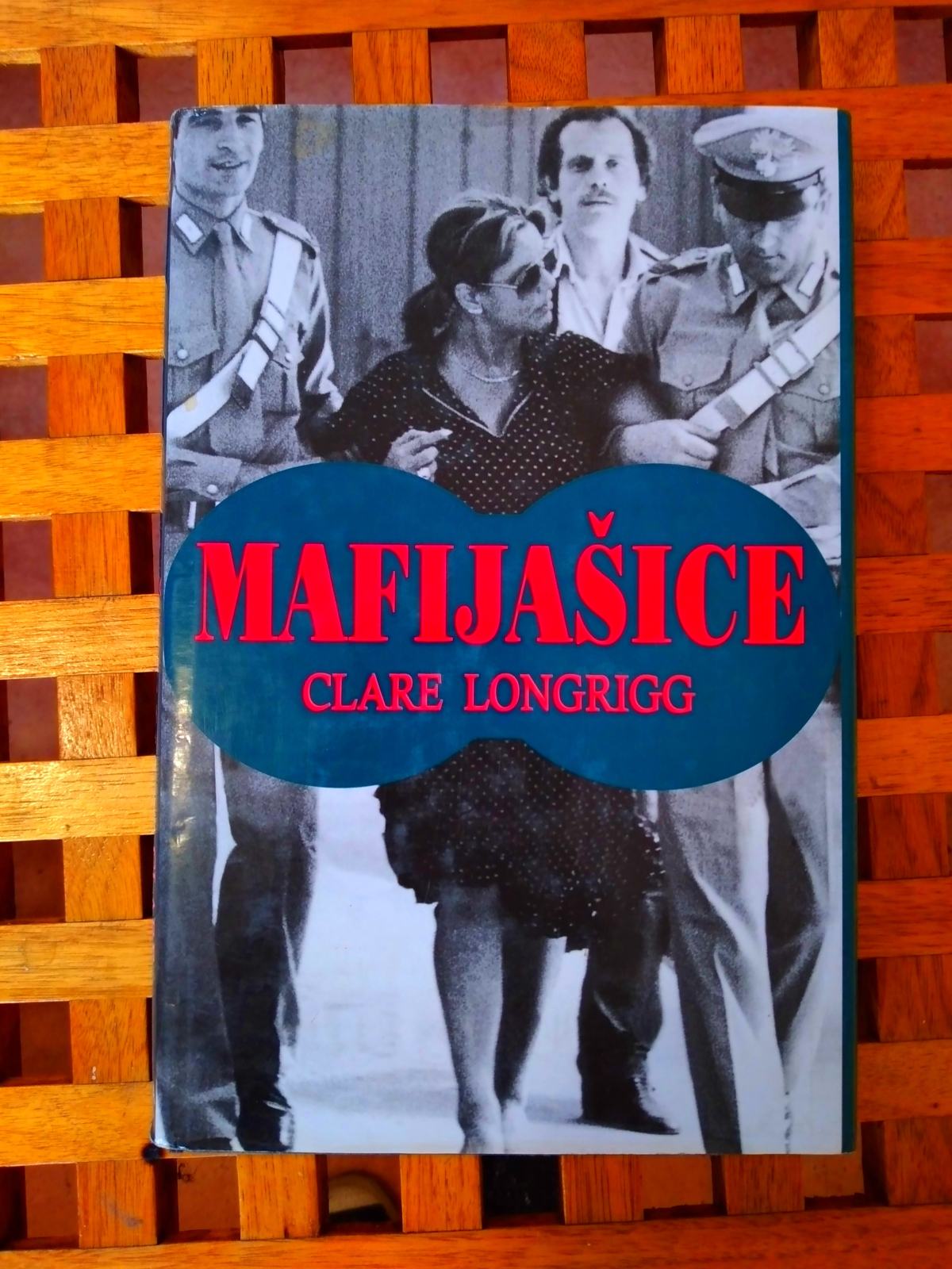Clare Longrigg Mafijašice RIJEKA 2000