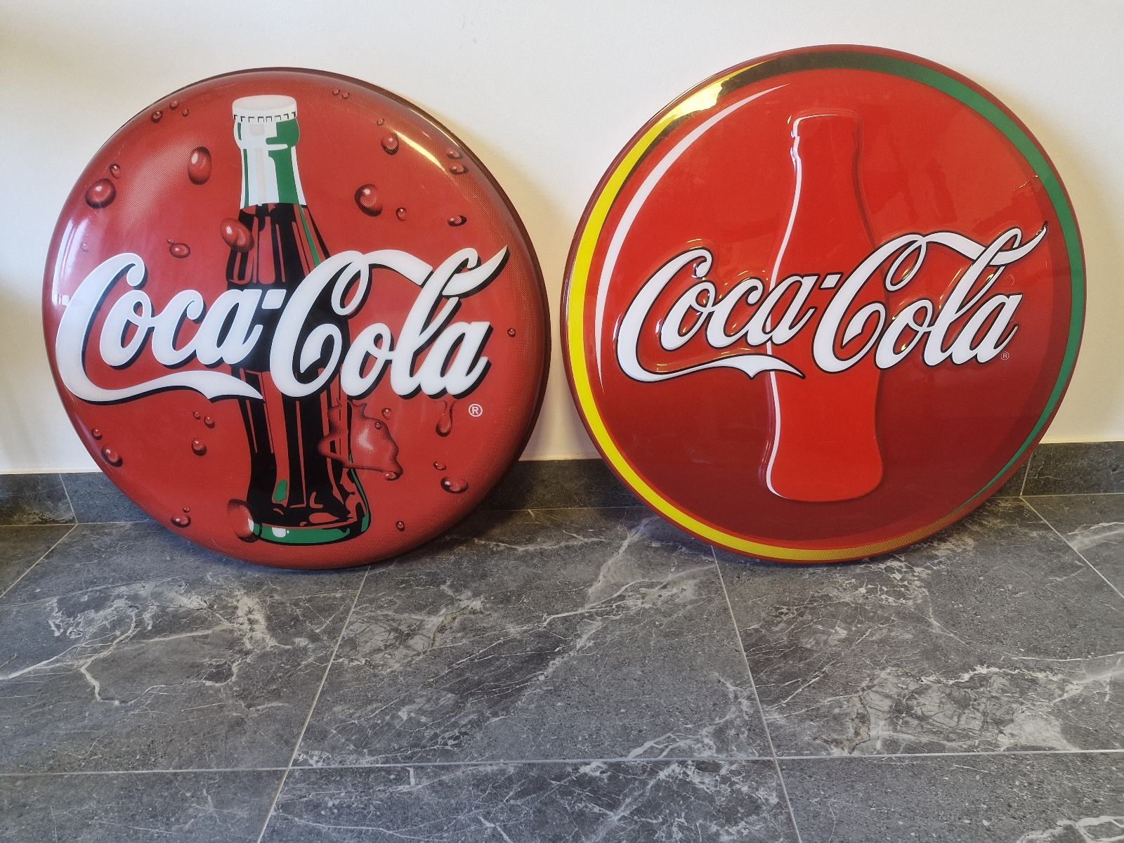Coca-Cola veliki znakovi