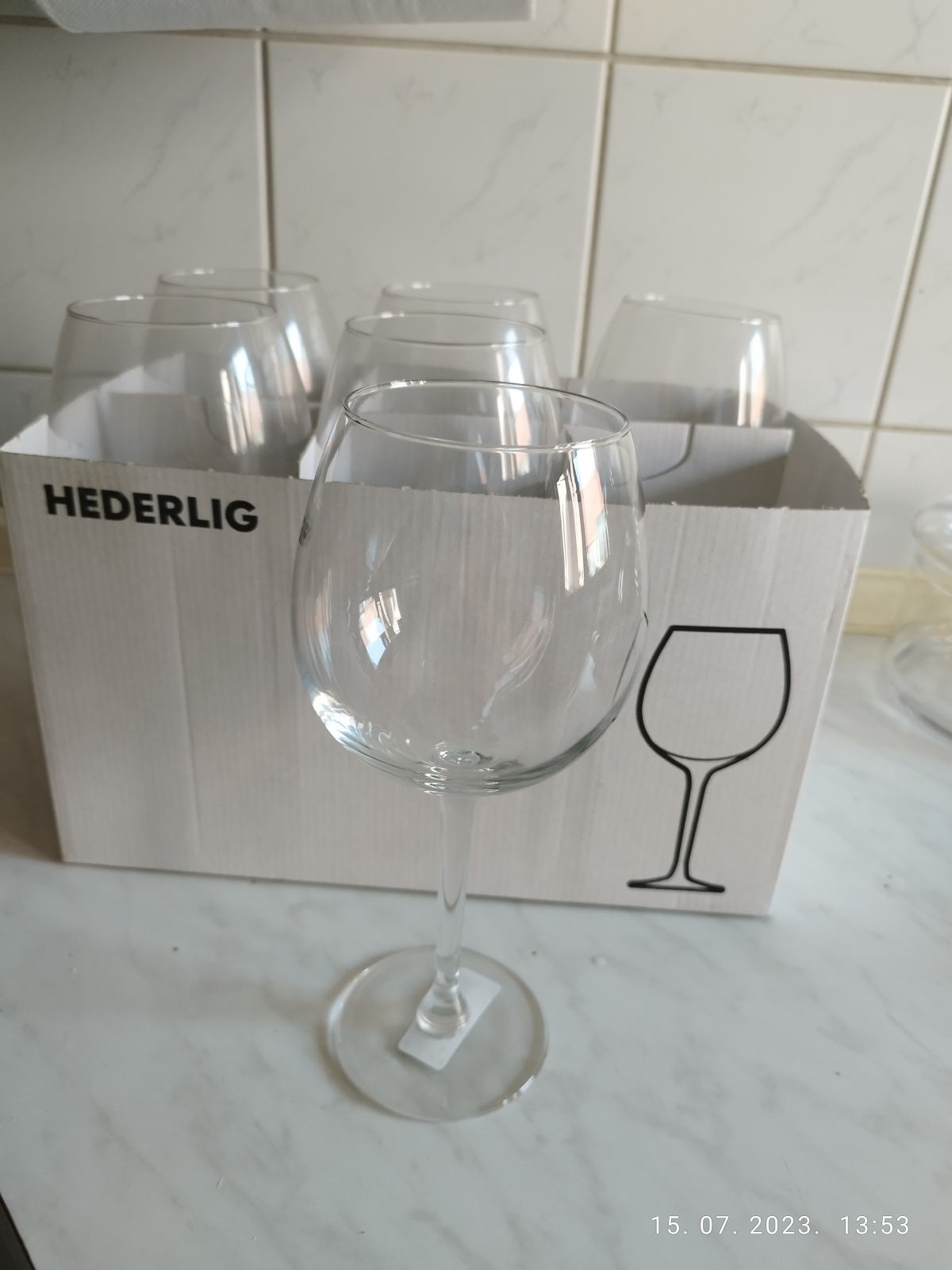 Staklene Ikea čaše za crno vino ili gin - Nove
