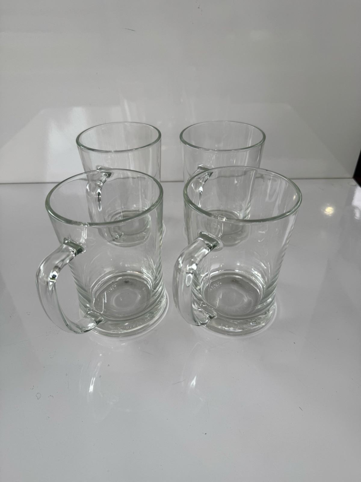 Staklene krigle - 4 komada