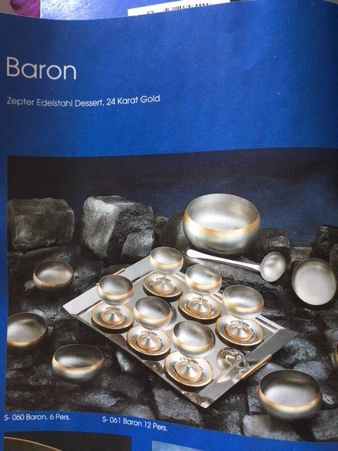 ZEPTER-SET ZA DESERT-NOV NEODPAKIRAN-SA 24 K POZLATOM