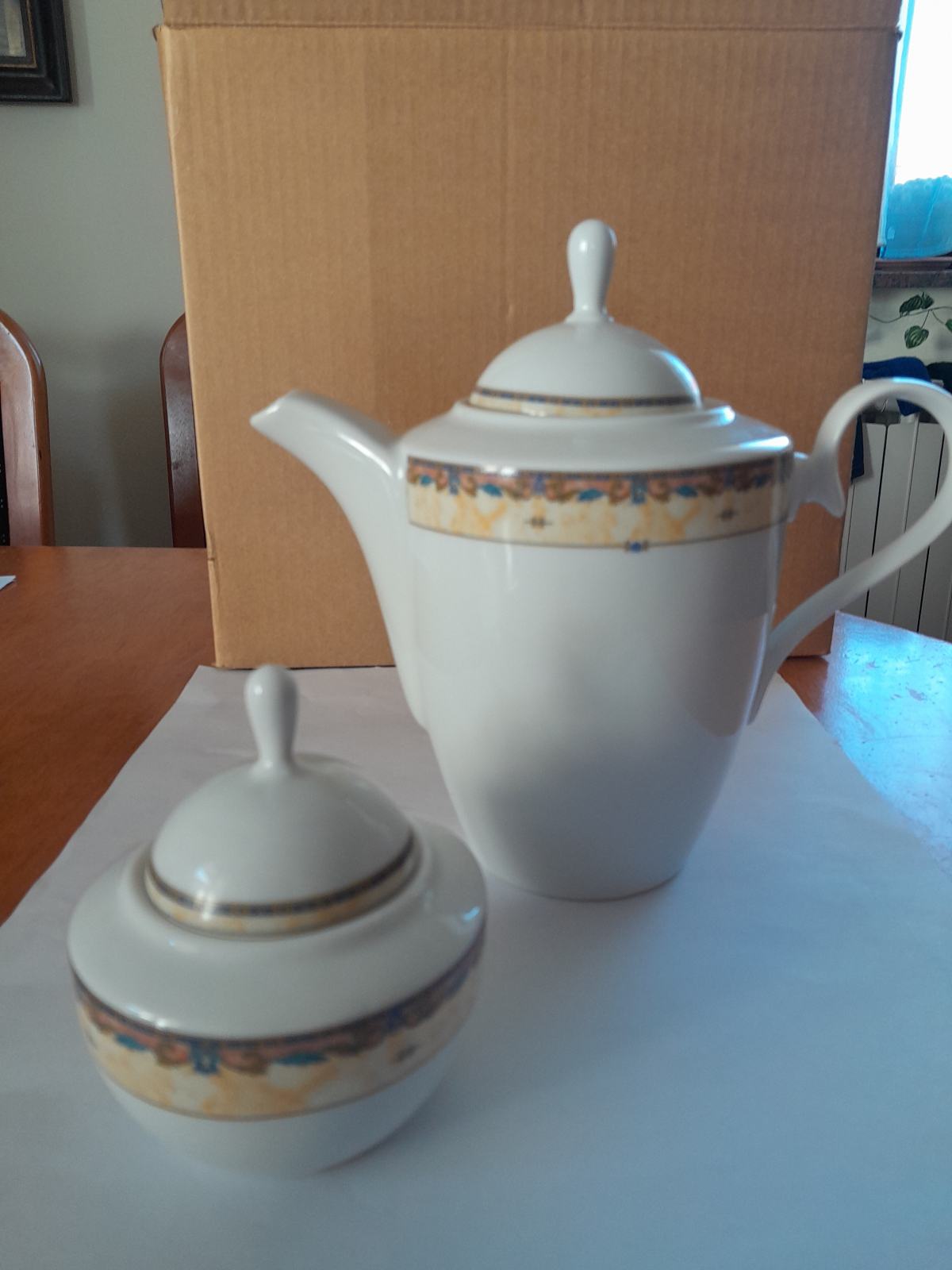 Apulum rumunjski porculan