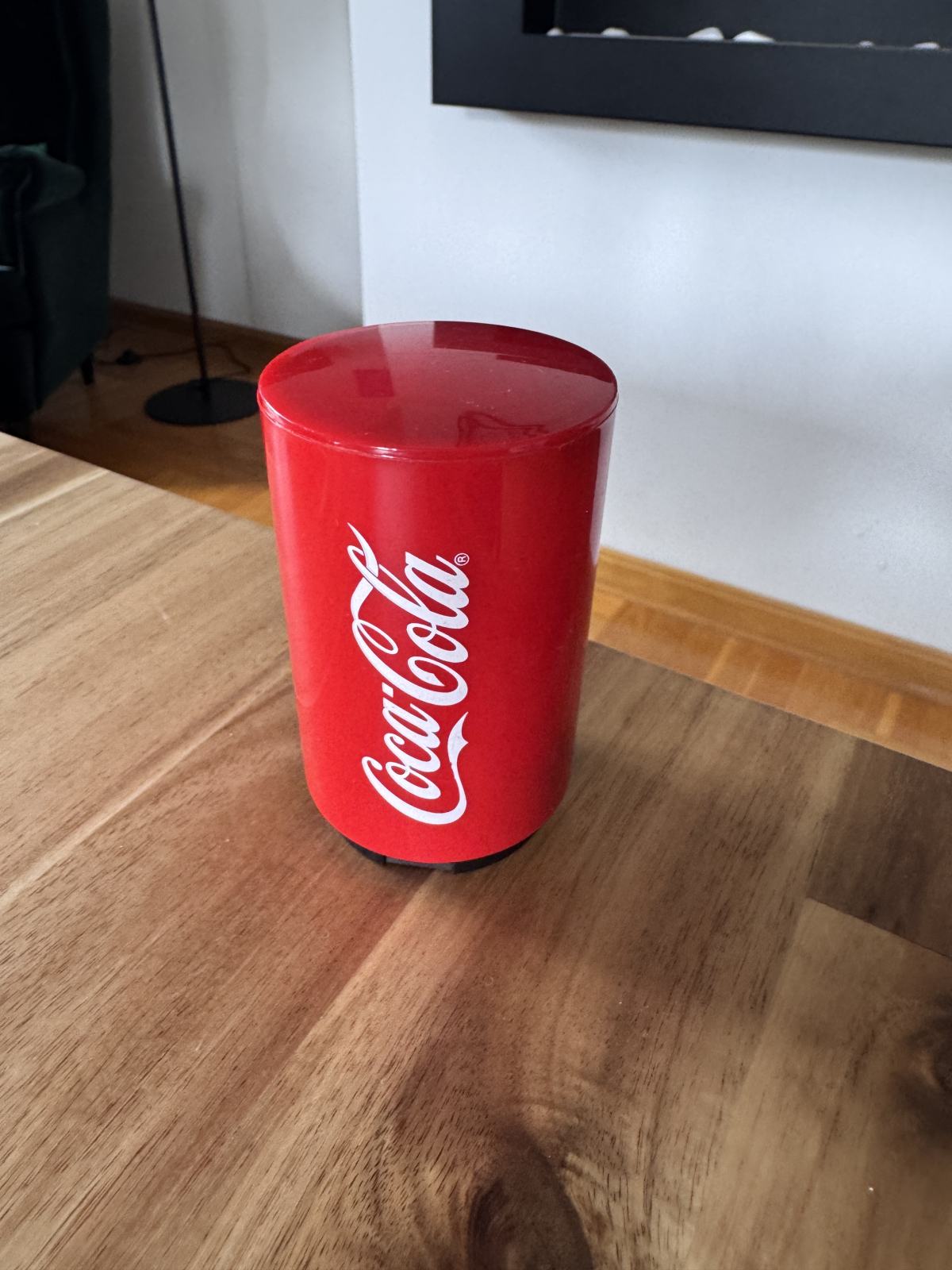 Coca Cola zracni cep za flase