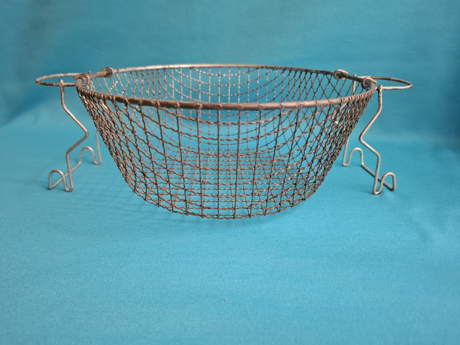 Košara za prženje krumpira. Metalna. 22 cm. Mob