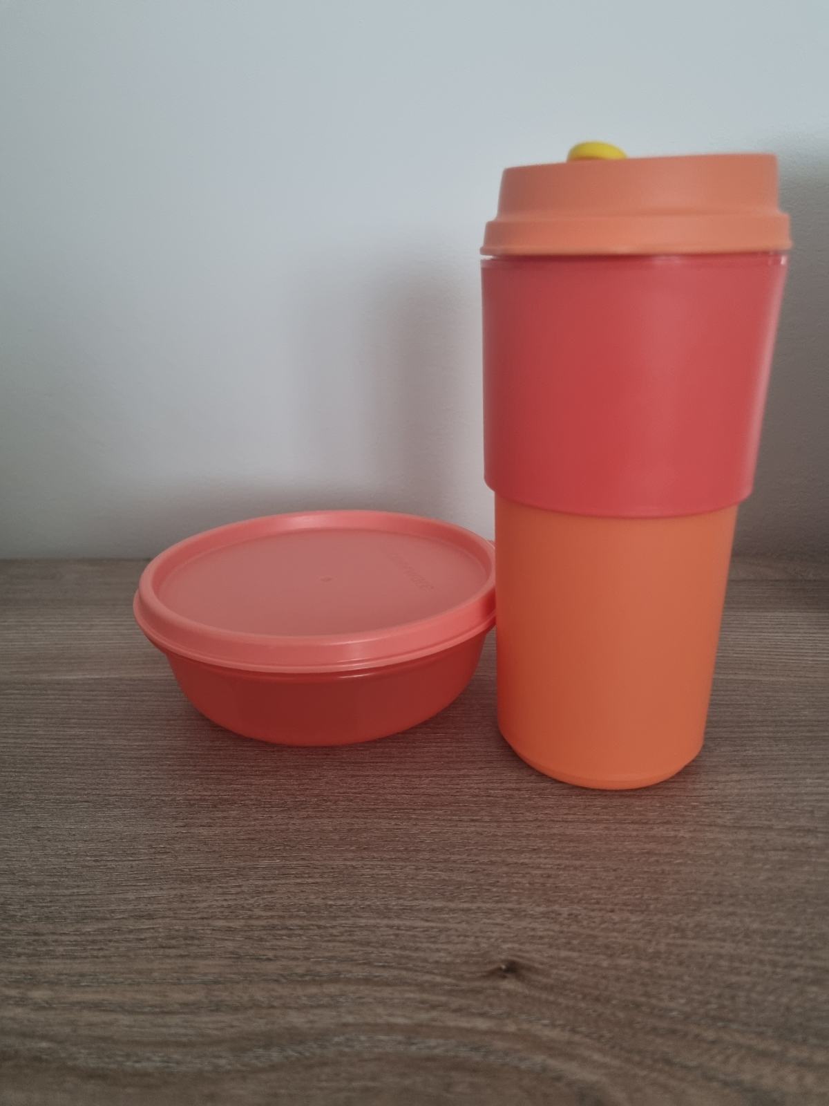 Tupperware coffe to go časa 490 ml+ zdjelica 300 ml