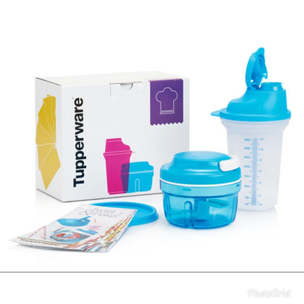Tupperware set