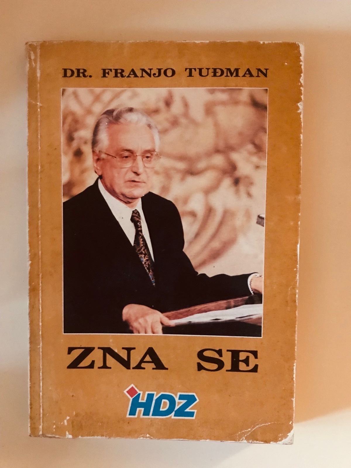 Franjo Tuđman - Zna se HDZ (posveta Franje Tuđmana)