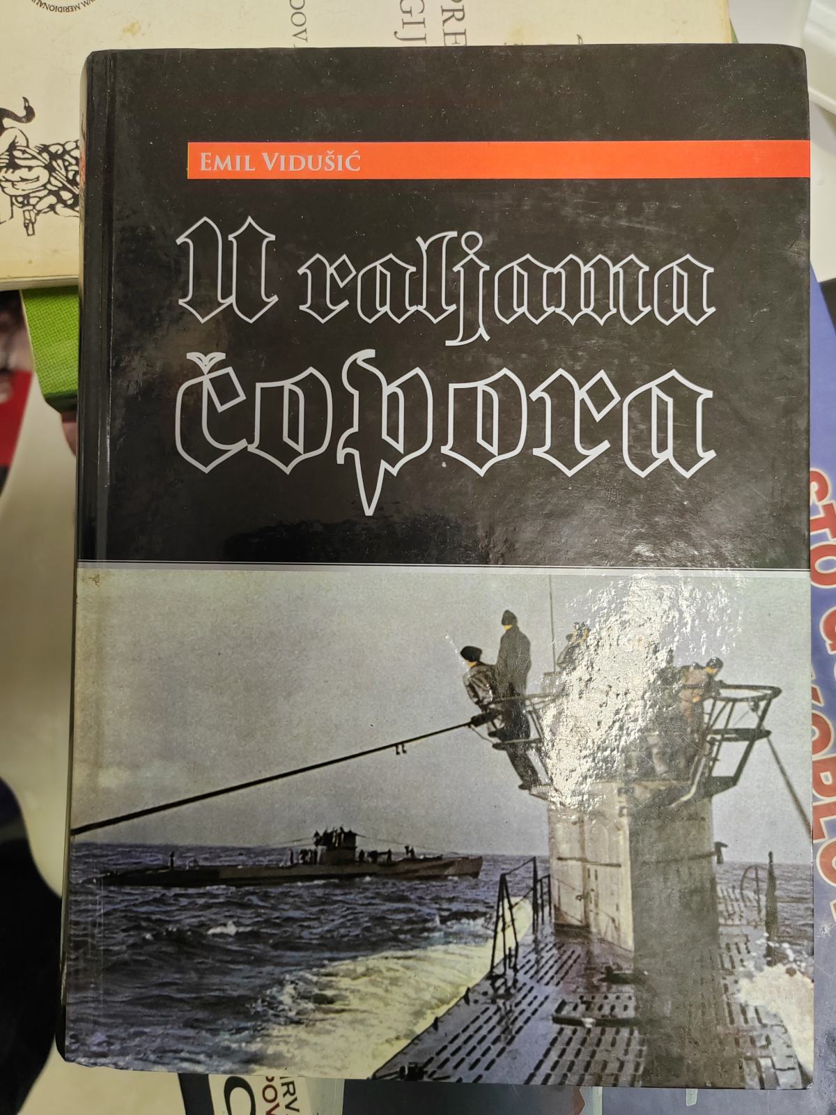 U raljama čopora Emil Vidušić