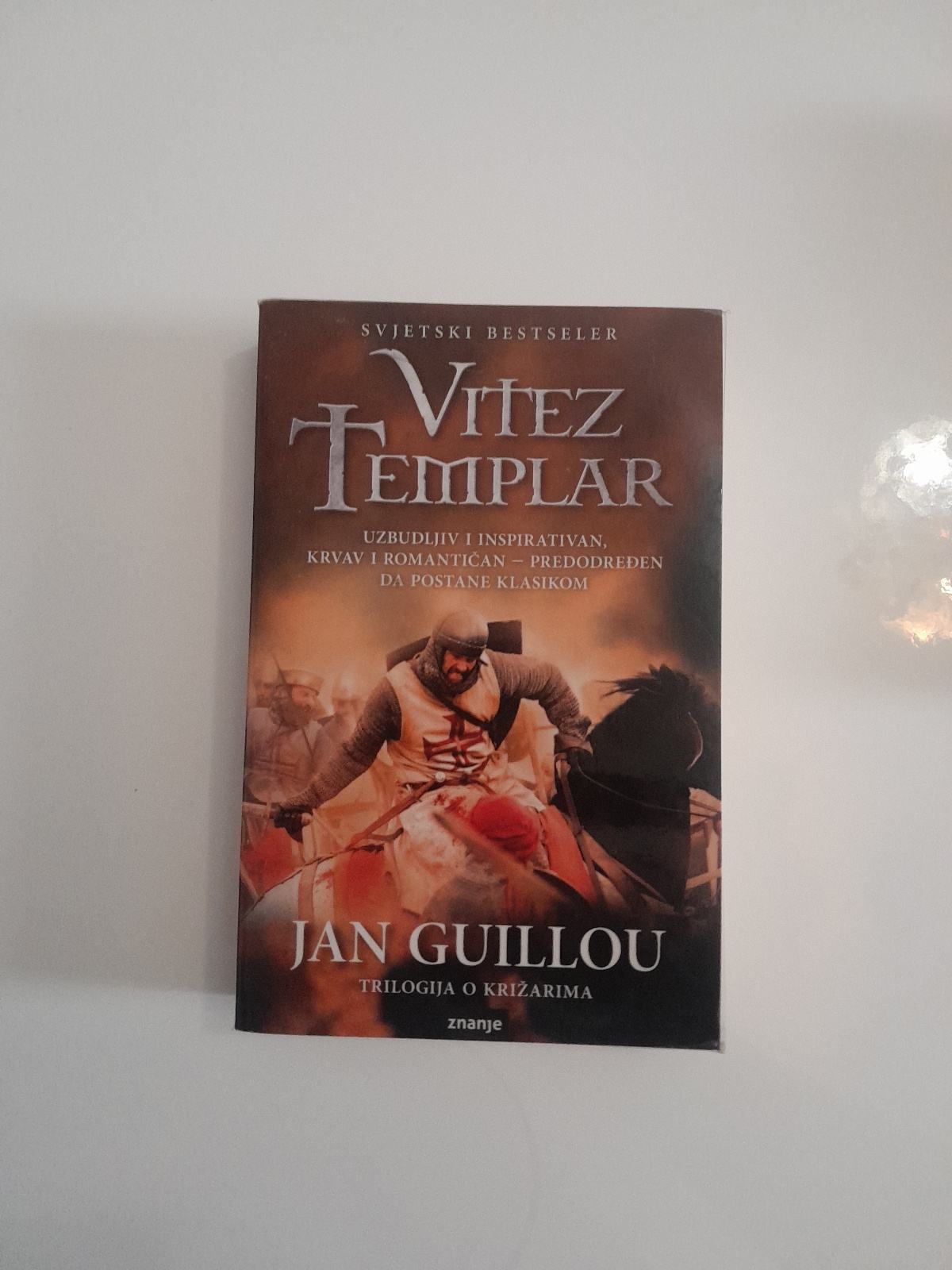 JAN GUILLOU : VITEZ TEMPLAR