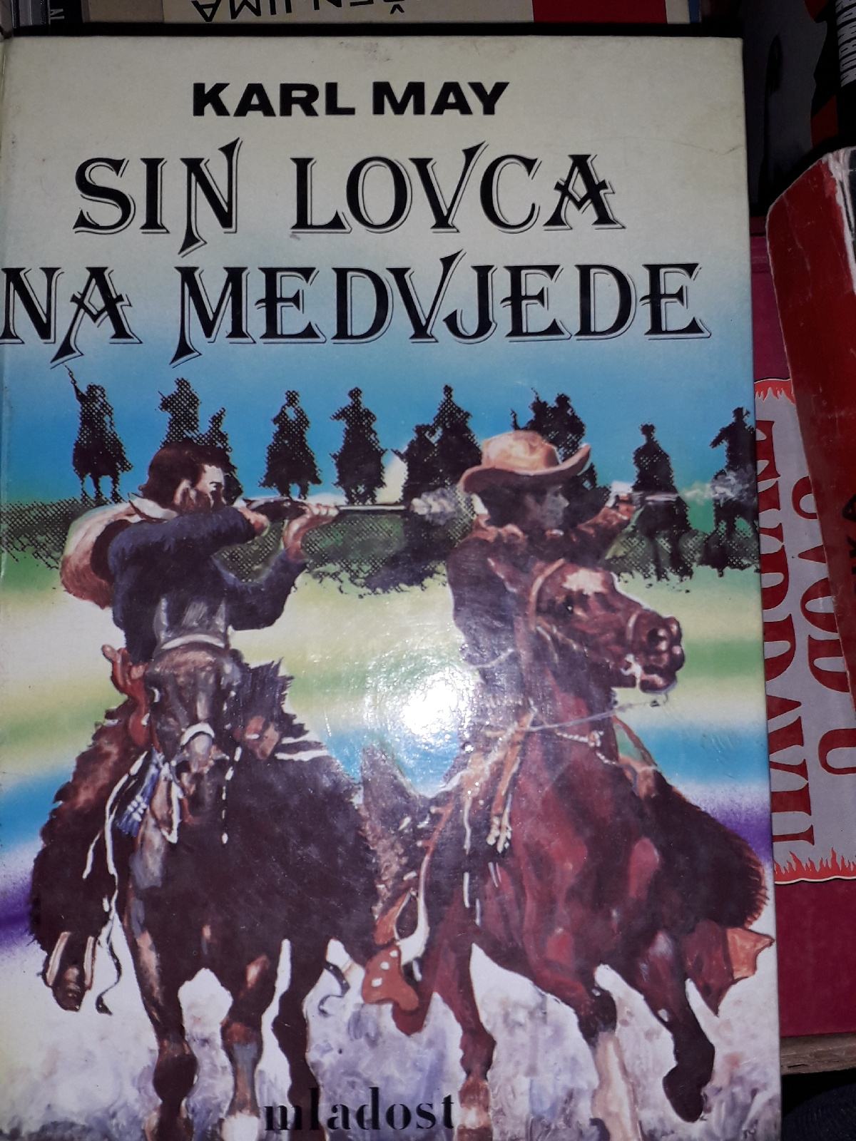 KARL MAY :SIN LOVCA NA MEDVJEDE