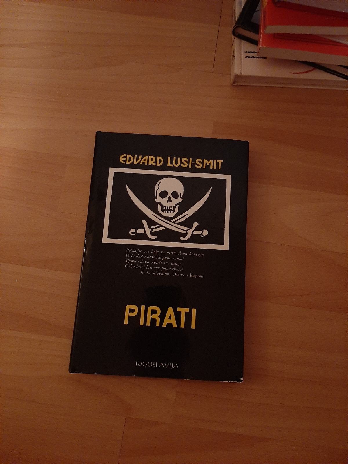 Pirati - Edvard Lusi-Smith