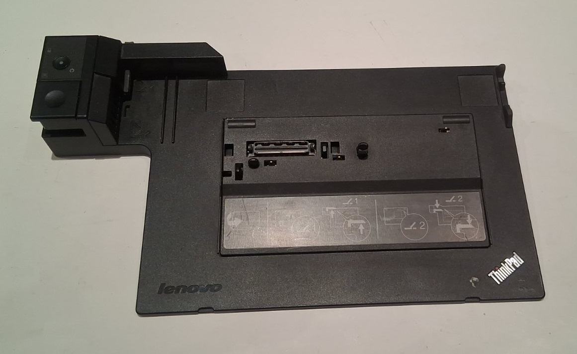 LENOVO THINKPAD DOCKING STATION 4338