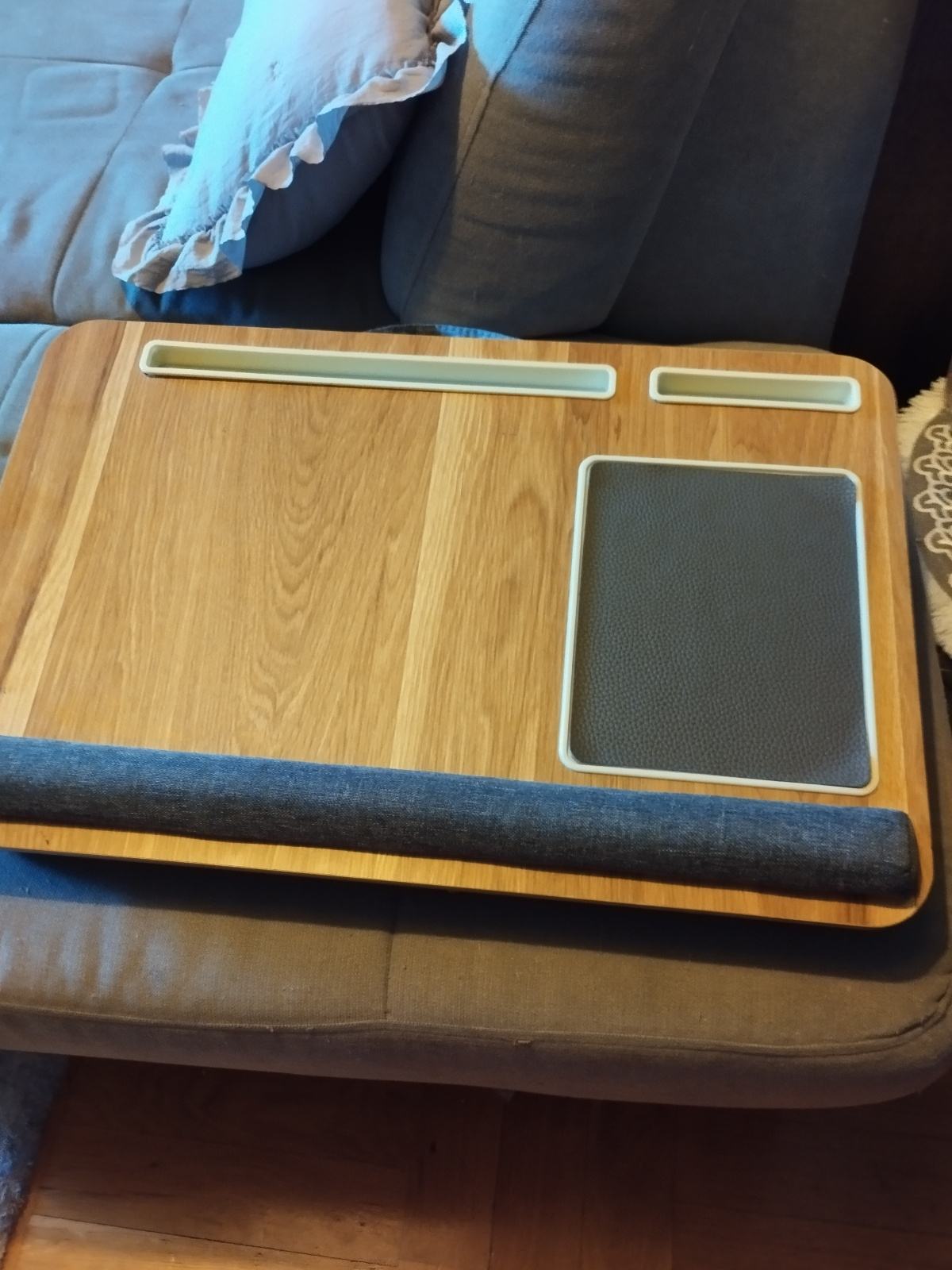 podloga za laptop