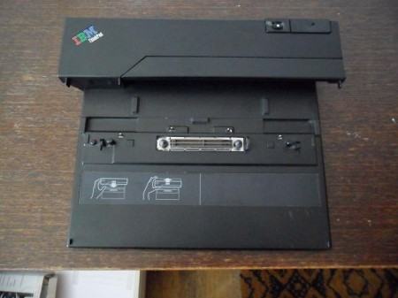 ibm thinkpad docking station (port replicator)
