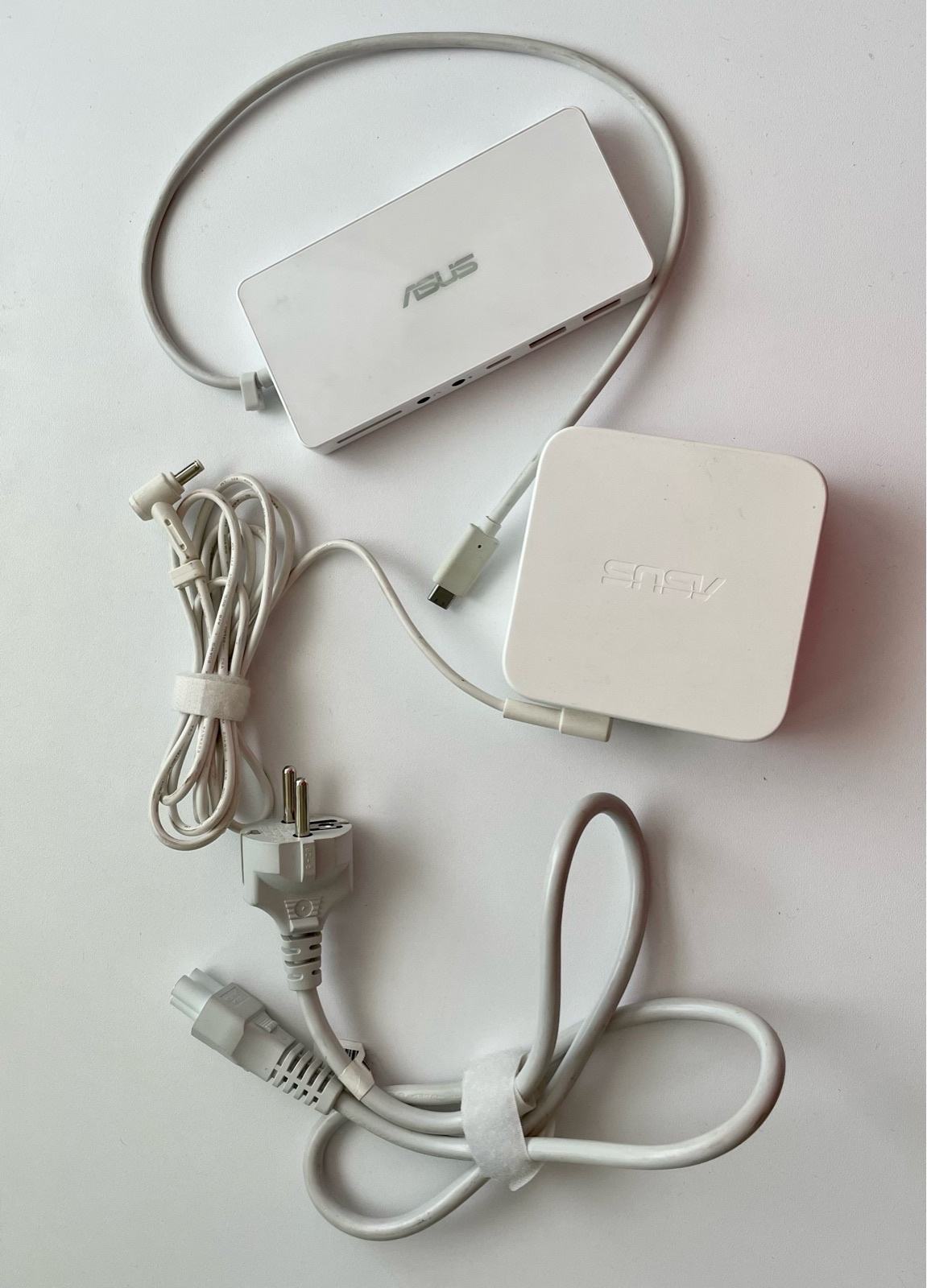 ASUS Universal USB Dock