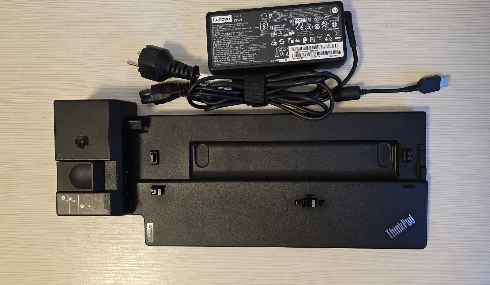 Lenovo ThinkPad Docking Station