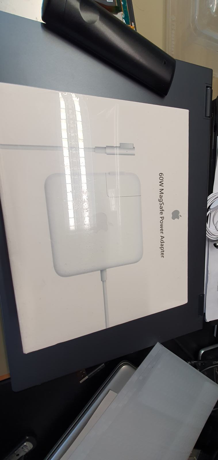Magsafe Apple punjac 60W A1344 MacBook Pro