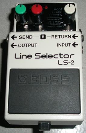 BOSS LS-2 LOOP SELECTOR sa kablom za napajanje 8 pedala