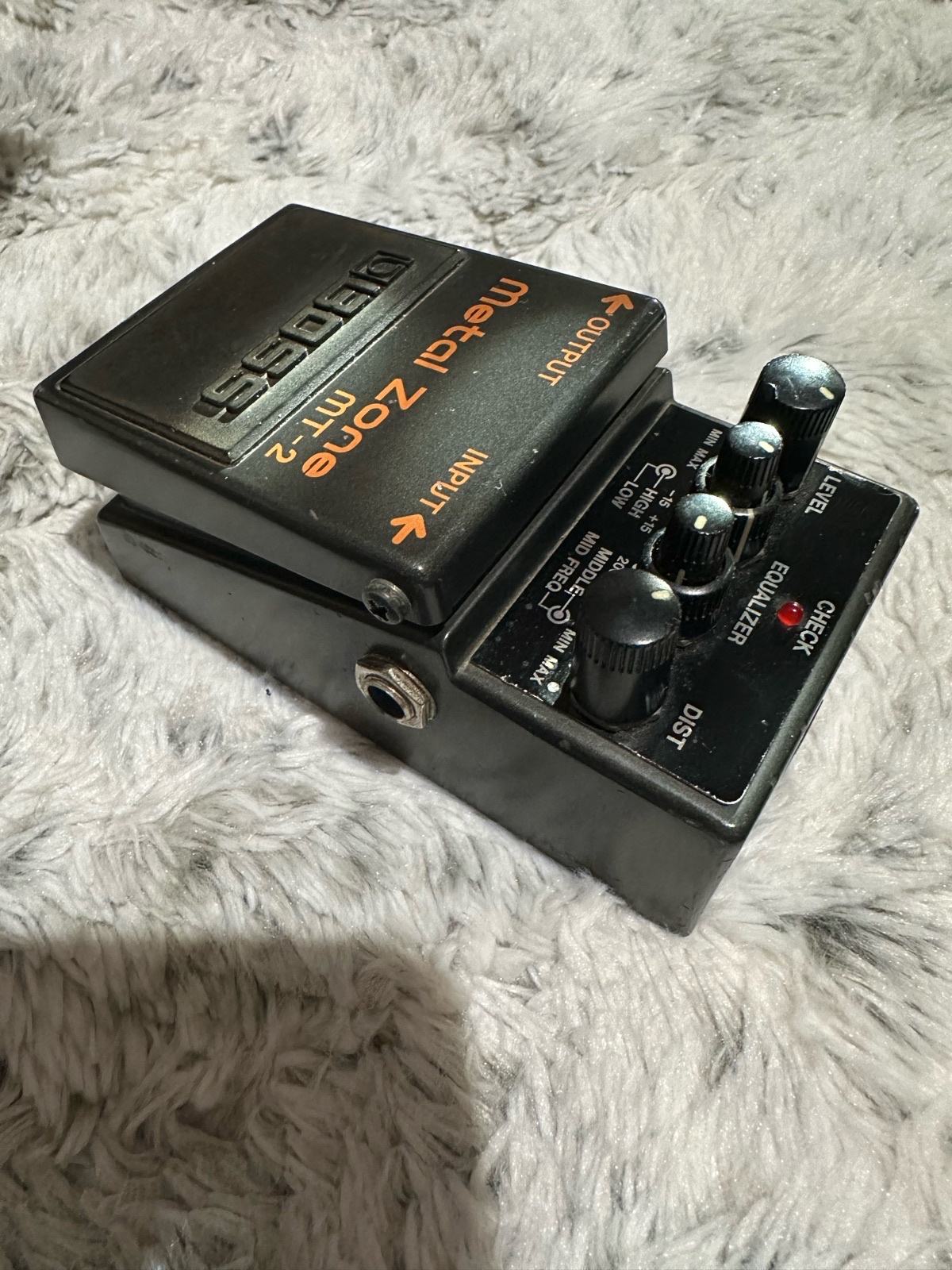 Boss Metal Zone MT-2