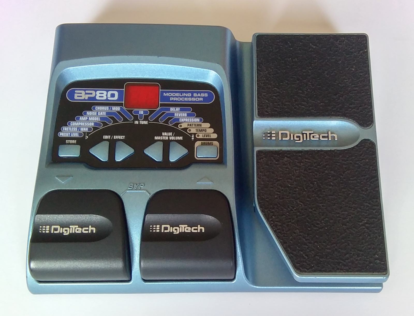 DIGITECH BP80 BASS MULTI-EFFECT PROCESSOR
