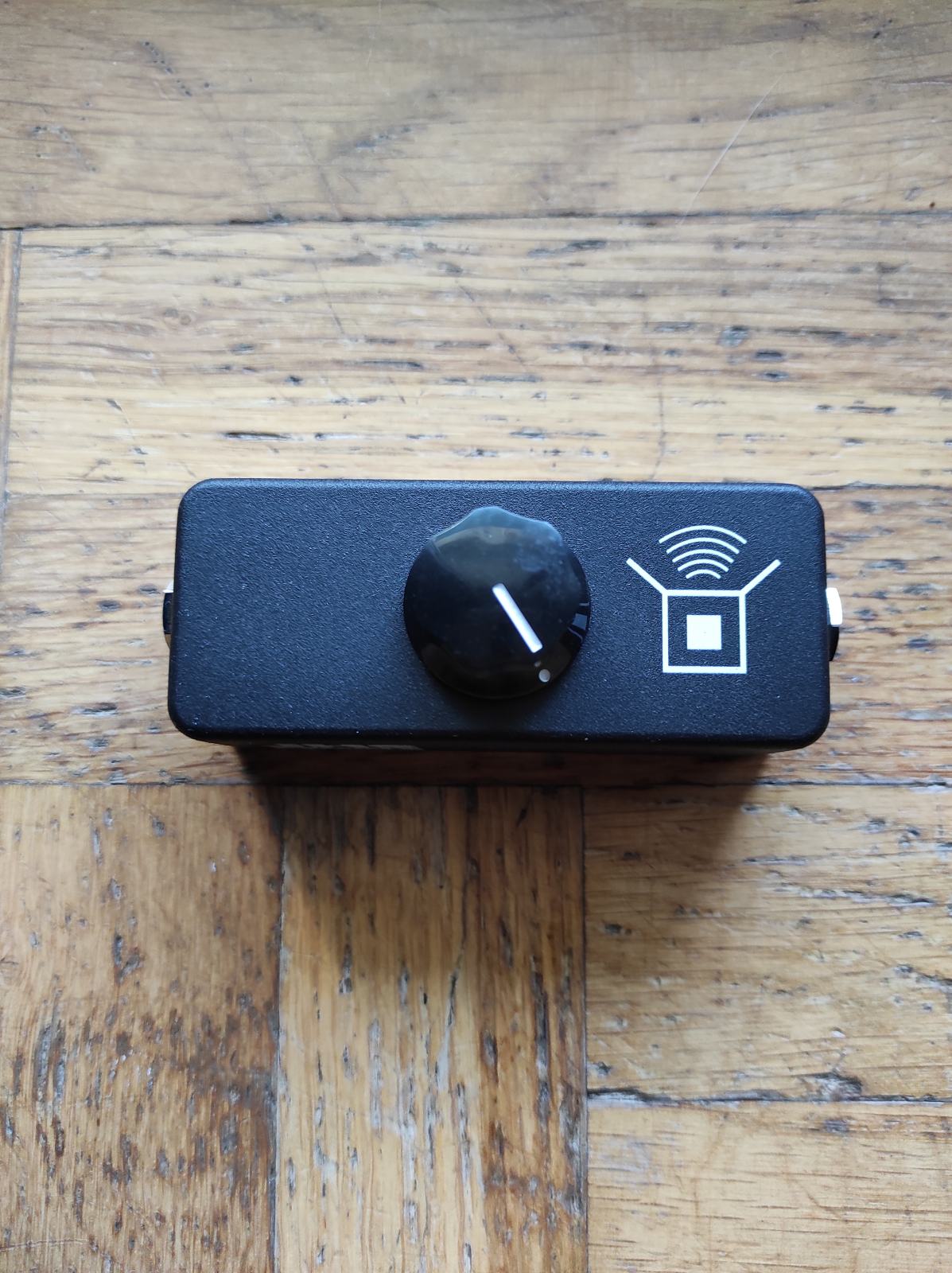 JHS Little Black Amp Box