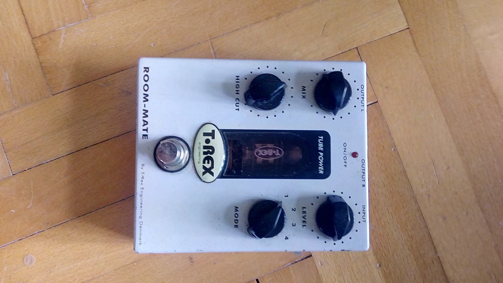 T-rex ROOM MATE reverb