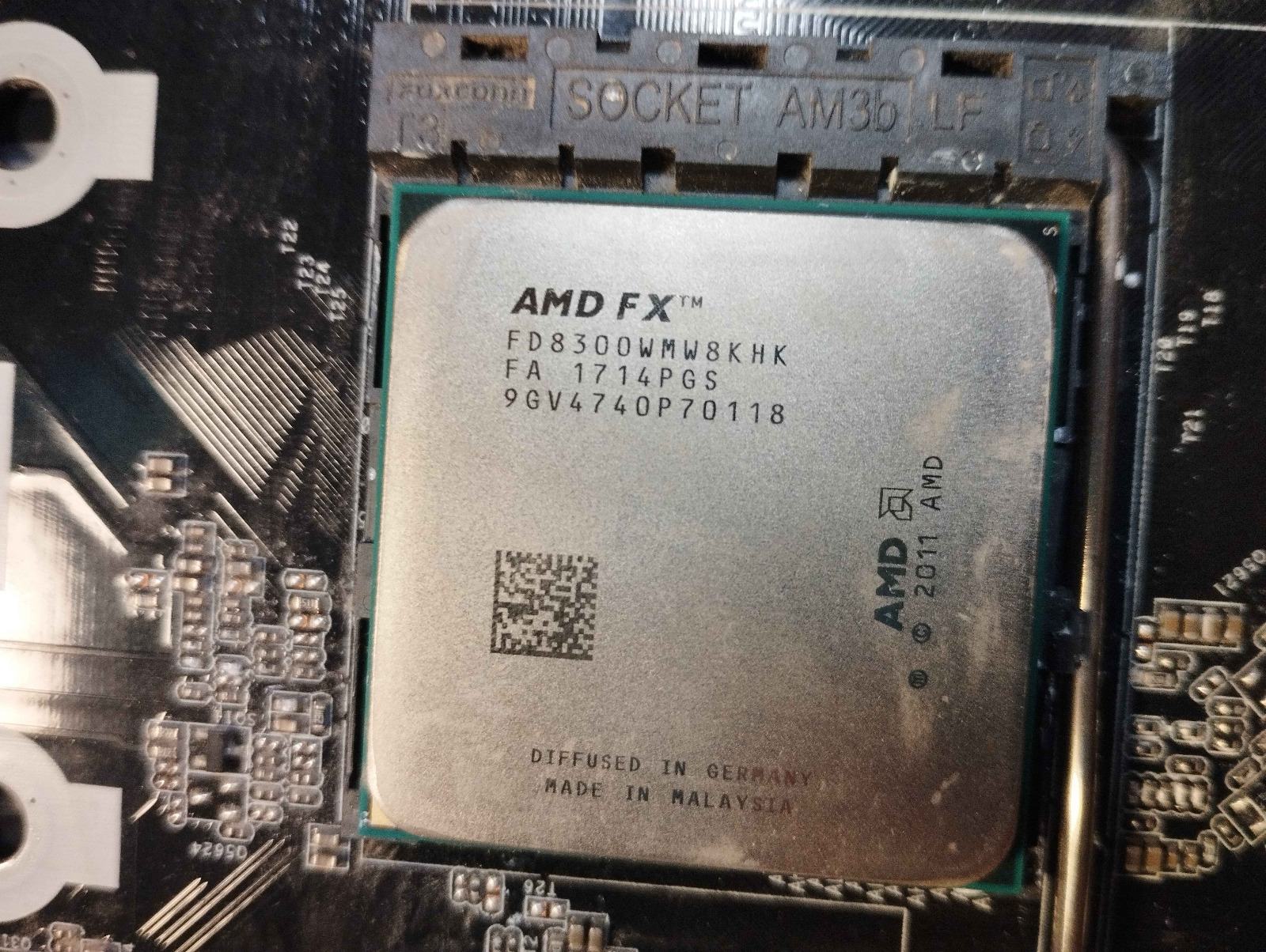 AMD FX-8300 sa AMD ASRock 970 Pro3 i 16GB RAM