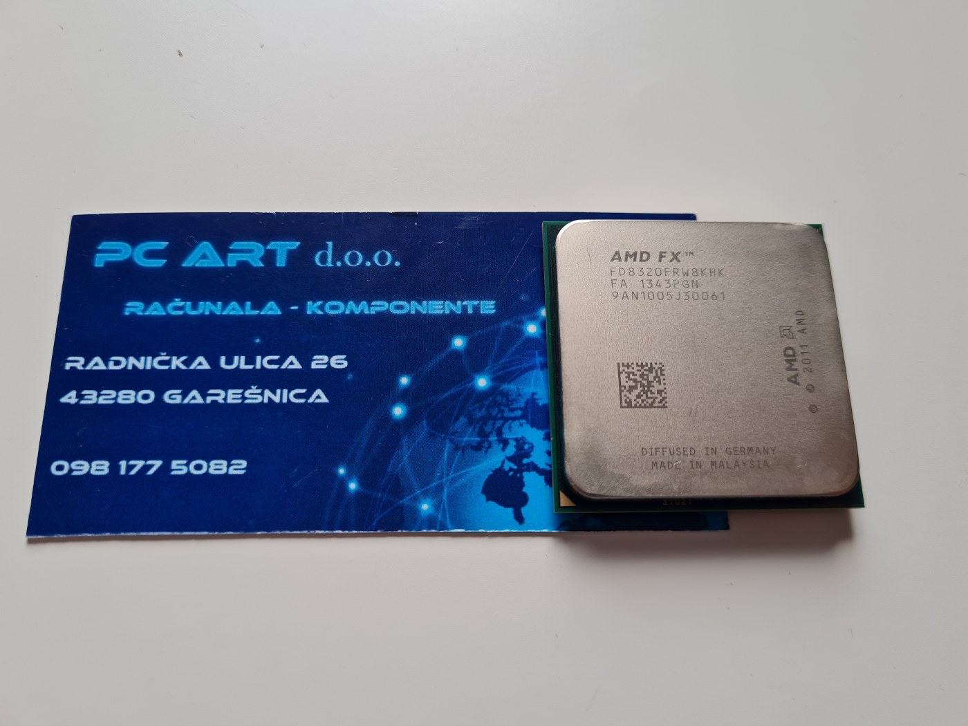 AMD FX-Series FX-8320 - FD8320FRW8KHK, Socket AM3+ - Račun / R1