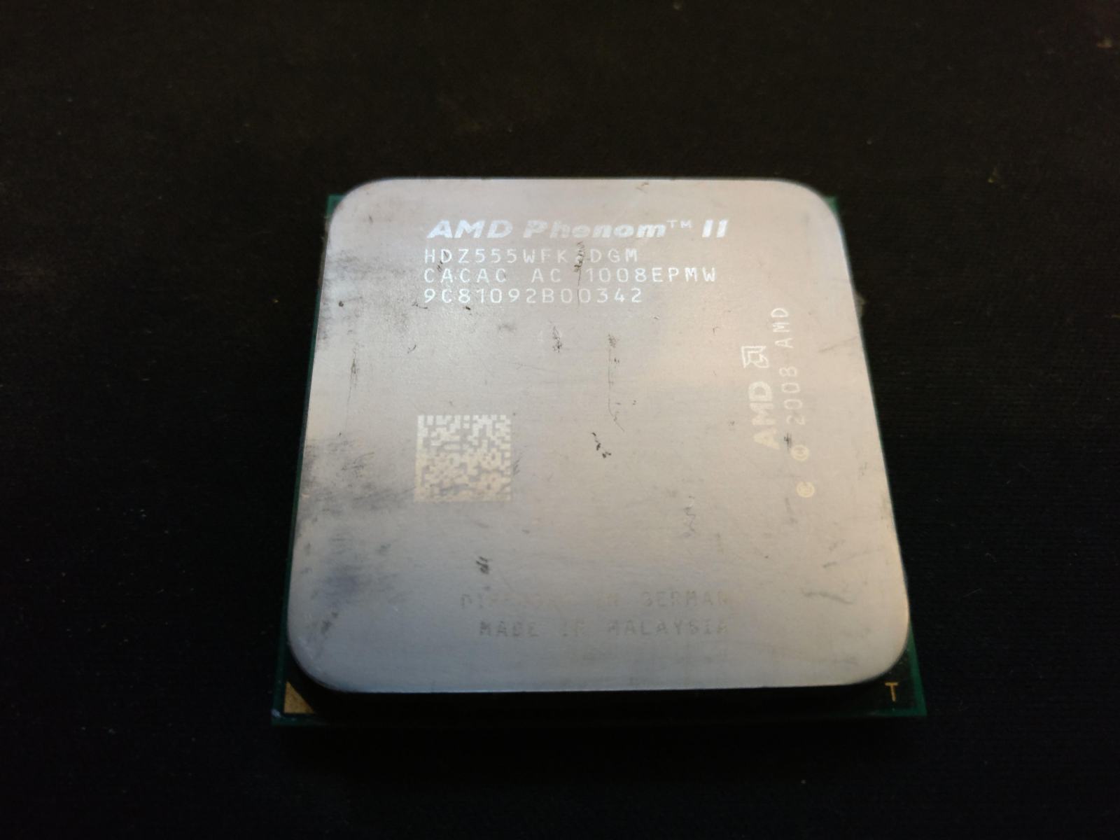 AMD Phenom II X2 555 Black Edition @ 3.2 GHz / AM2+ / AM3