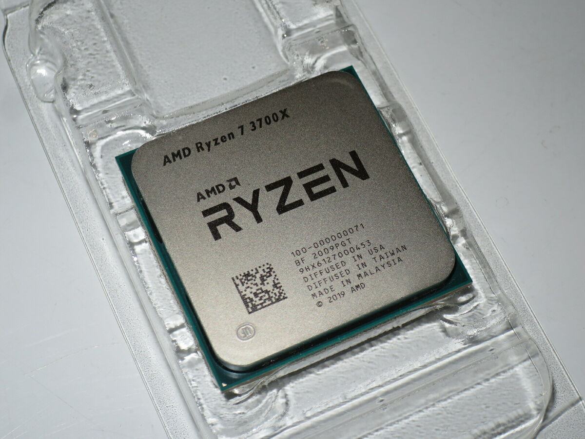 AMD Ryzen 7 3700X