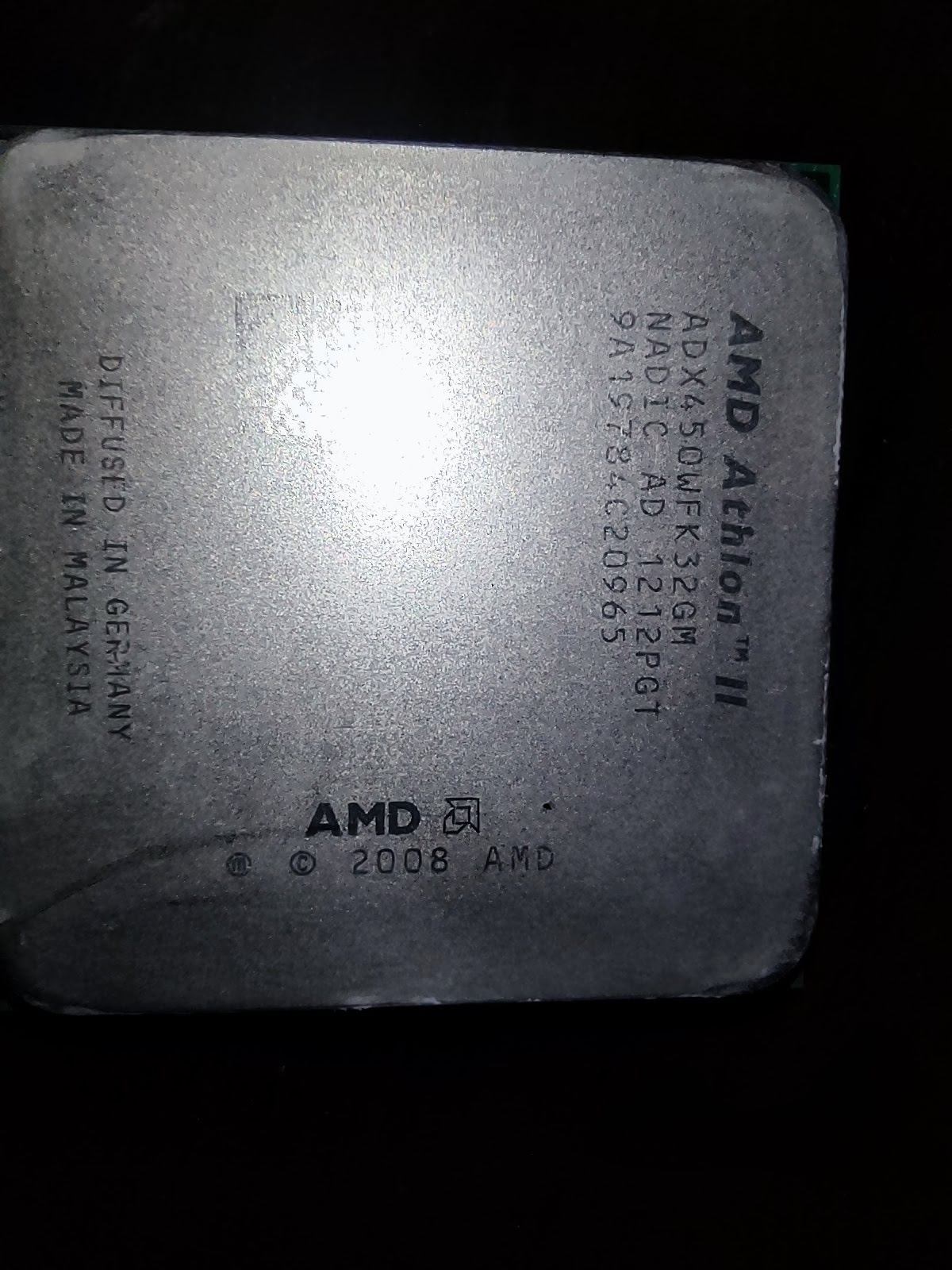 AMD x3 450 procesor + 4GB DDR3 RAM 1600Mhz