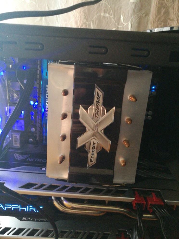 Arctic Freezer Xtreme cooler