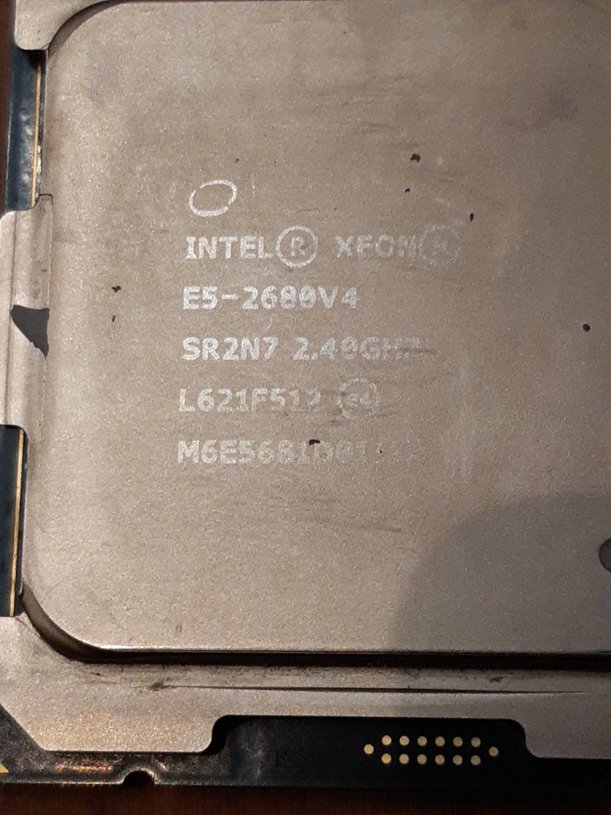 CPU Intel XEON ES-2680 V4 14 jezgri i 28 threadova, takt 2,4-3,3 GHz