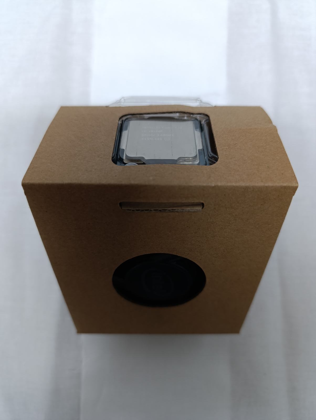 Intel i3 10100f + stock cooler