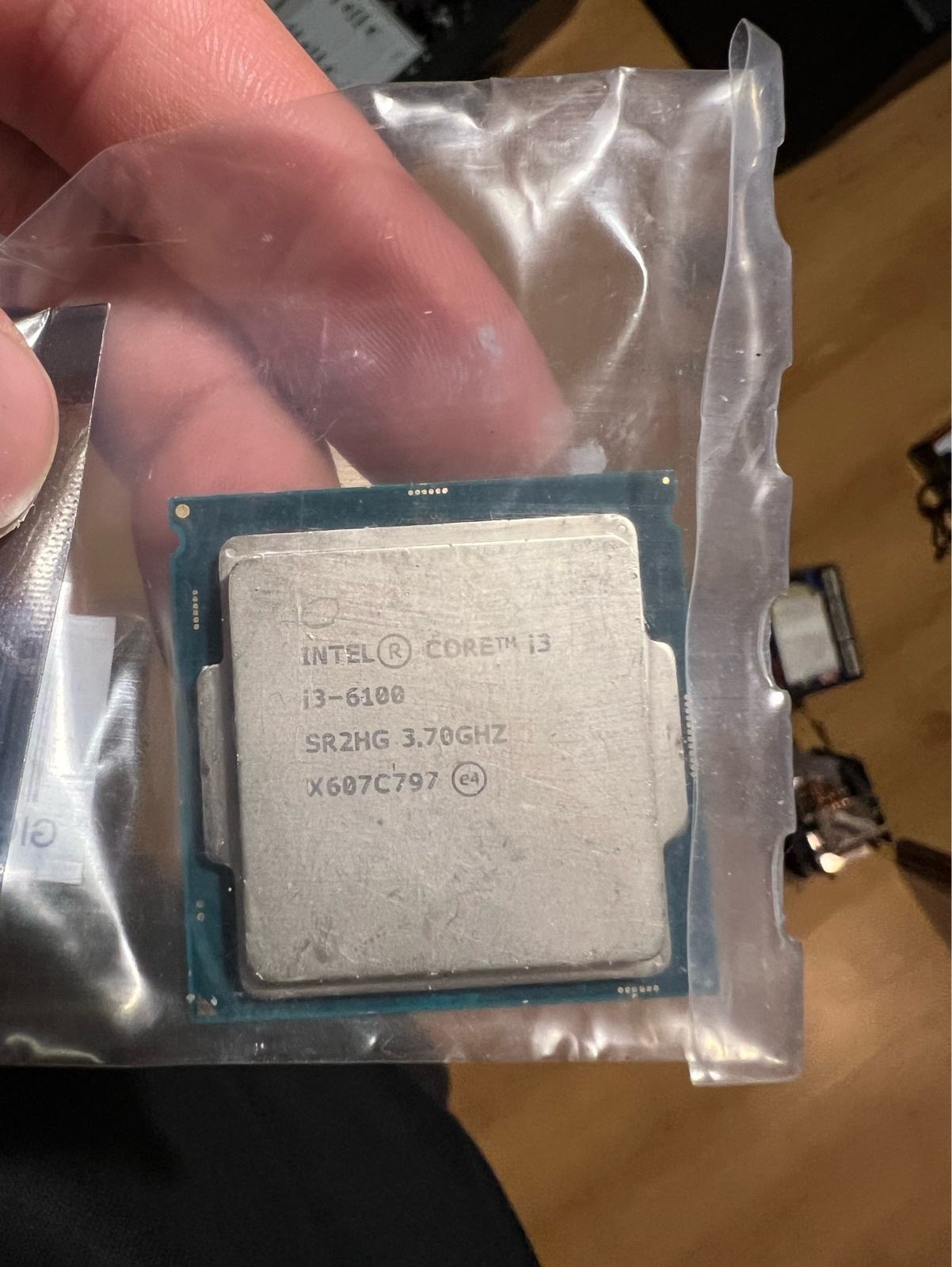 Intel i3 6100