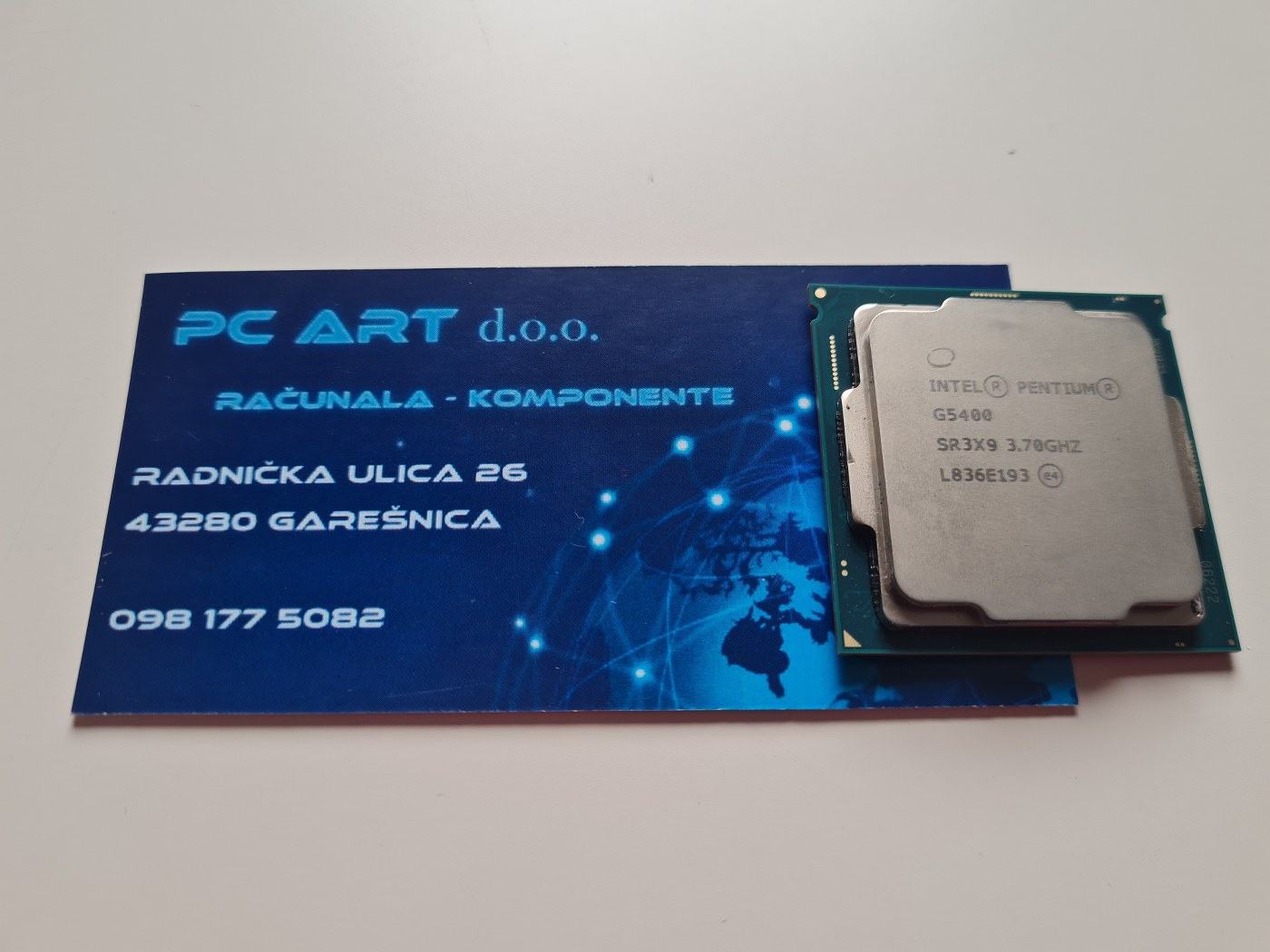 Intel Pentium Gold G5400, Socket 1151 V2 - Račun / R1 / Jamstvo
