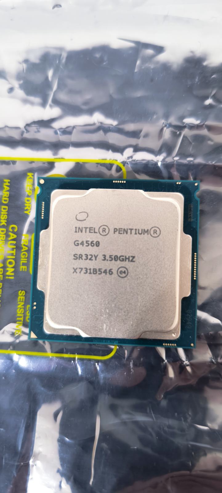 Intel Pentium G4560 3M Cache, 3.50 GHz SOCKET 1151 ISPRAVAN!