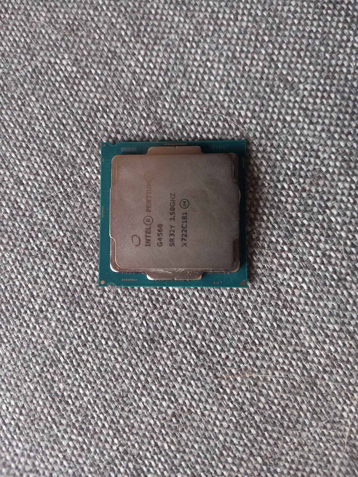 Intel(R) Pentium(R) G4560 SR32Y 3.50GHz X722C181