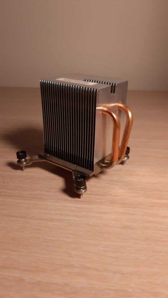 Pasivni hladnjak za CPU -- utor Intel LGA775 -- HP