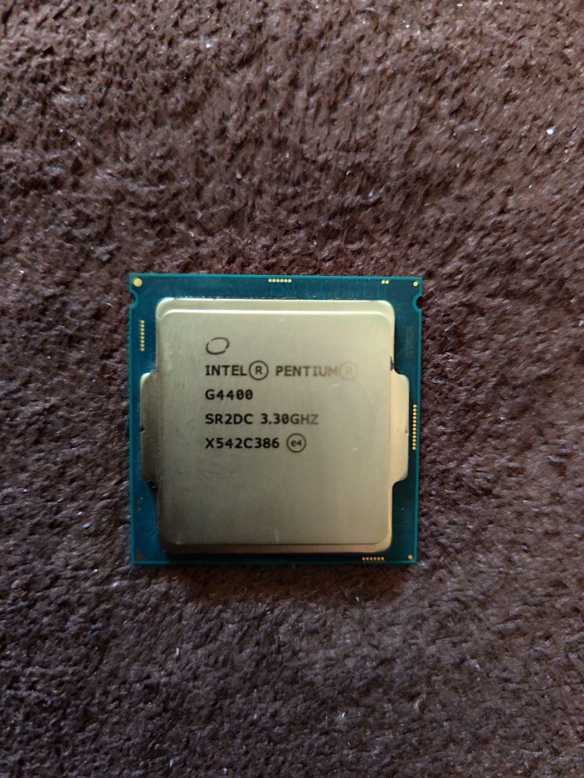 Procesor Intel Pentium G4400 (4x 3.3 GHz 3M L3 cache), socket 1151