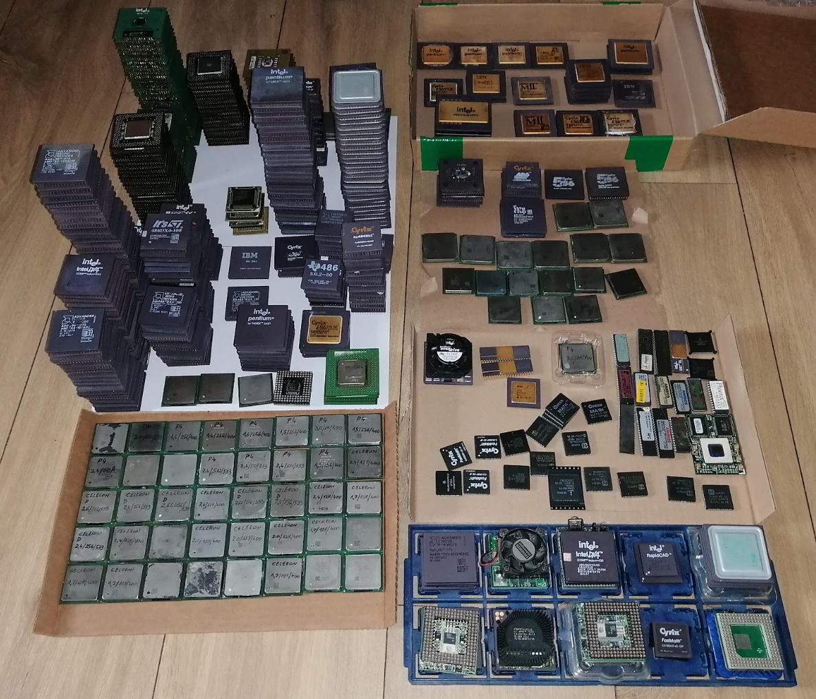 Retro procesori 286 386 486 Pentium Celeron AMD K6 Cyrix Intel